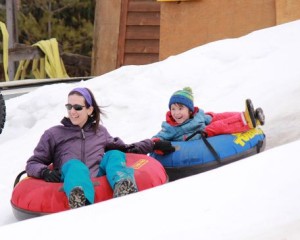 Snowtubing at Jonas Ridge | Cragmama