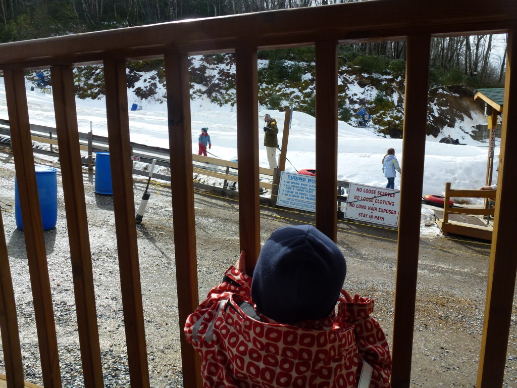 Snowtubing at Jonas Ridge | Cragmama